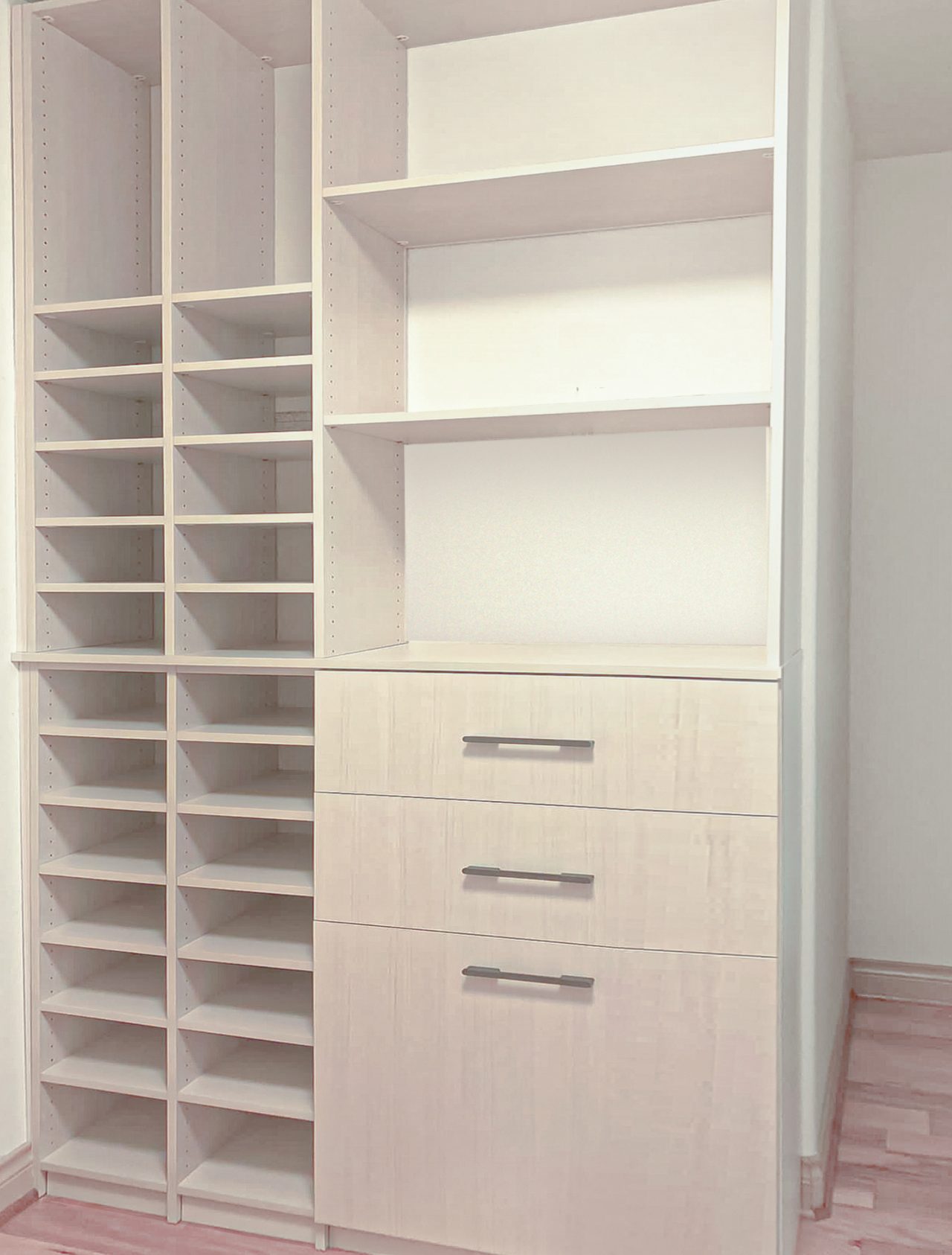 Custom Closet Organization - White color - Silver Wisp Color - Letmobel